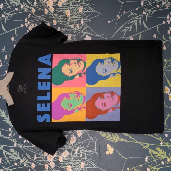 Selena | Tops | Selena Quintanilla Band Tee Official Merchandise | Poshmark
